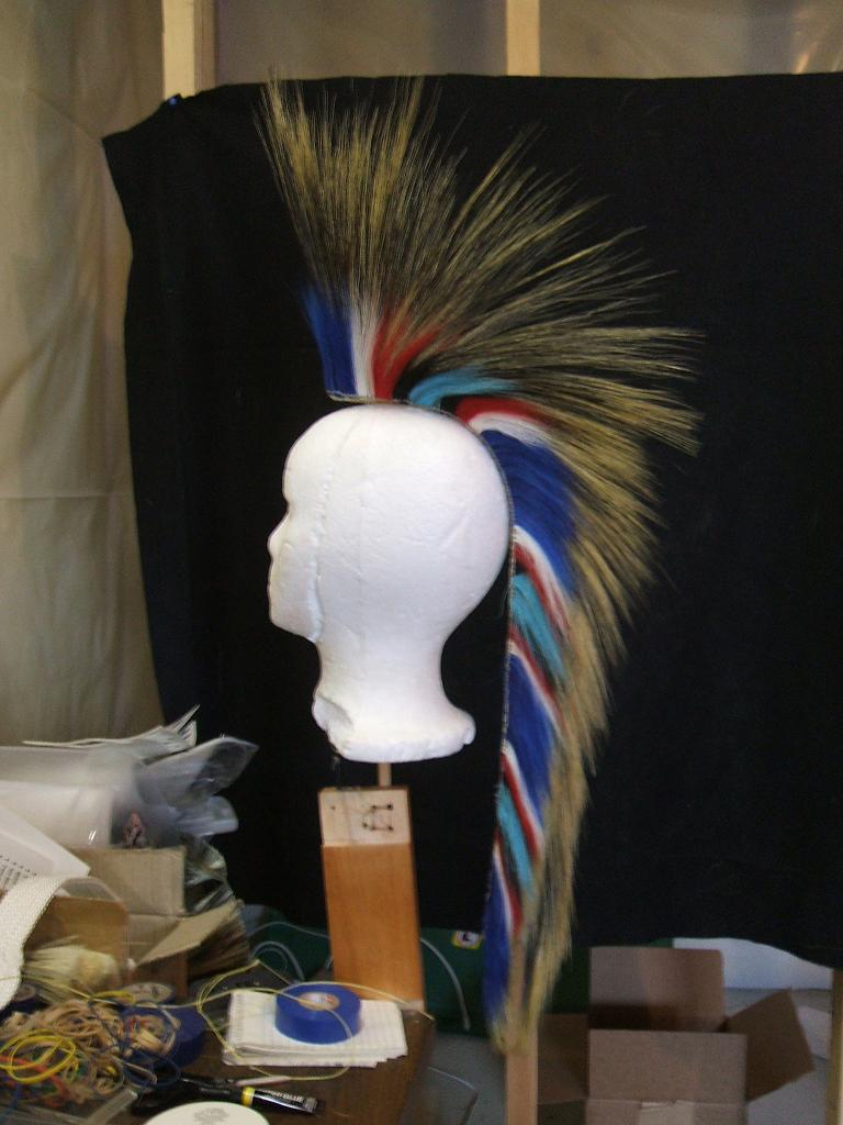 Sample Porcupine Hair Roaches – Two Eagles Legacy